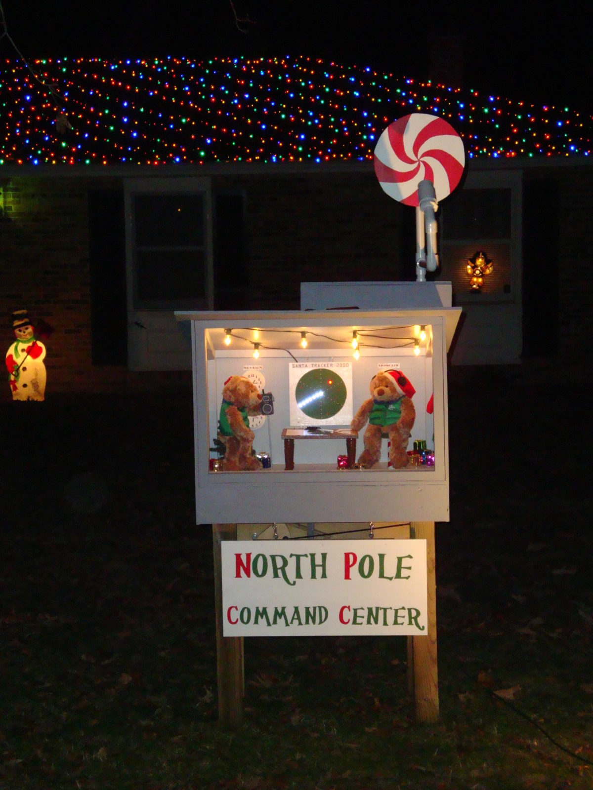 North Pole Command Center – FRA*GEE*LAY Industries